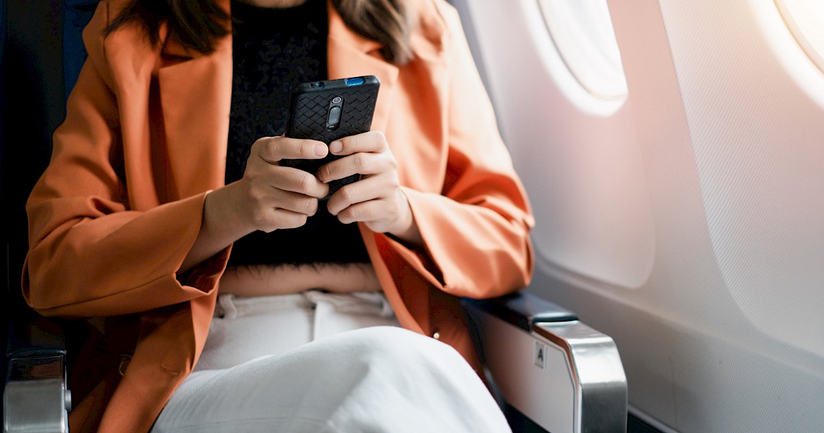 Wi-Fi gratuit deasupra norilor: Starlink la companii aeriene - Drive ...