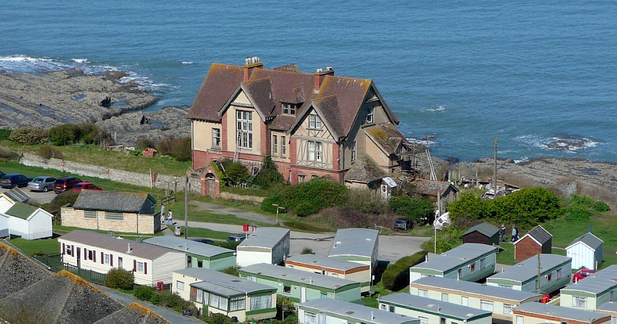 Singura localitate din lume cu un semn de exclamare în denumire - Drive ...